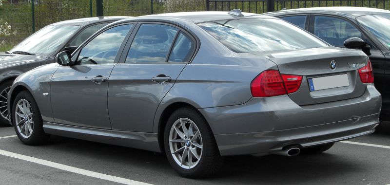 BMW 3er (E90, facelift 2009) 325d (197 Hp) Automatic